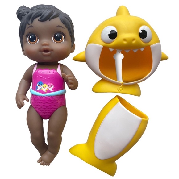 Swim | Baby Alive Baby Shark Swim Pool Bath Doll Tail And Hood Toy Nwt ...